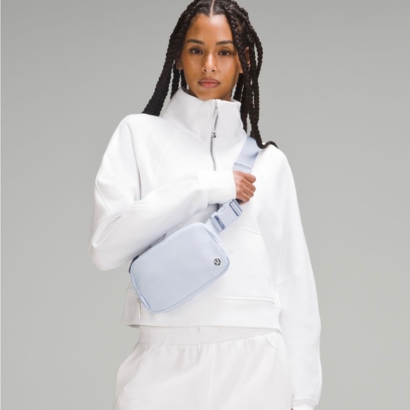 lululemon athletica | Bags | New Lululemon Everywhere Belt Bag Windmill ...